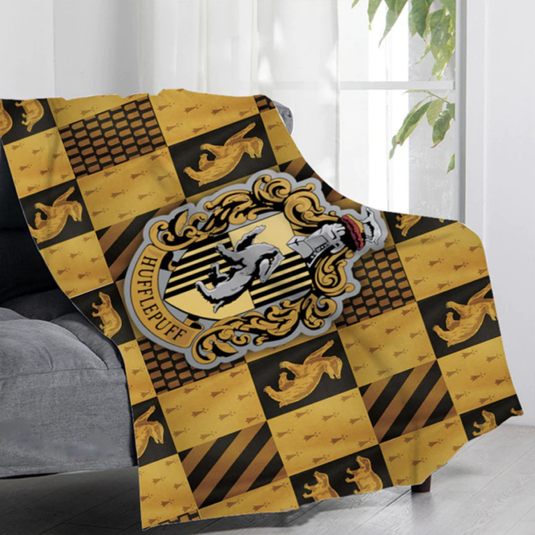 Couverture polaire Harry Potter drapeau Poufsouffle • Mille et une ...